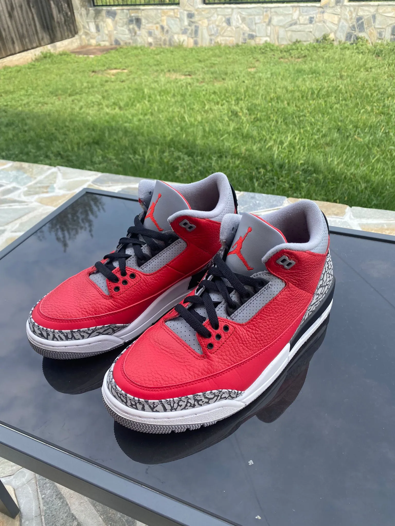 Jordan 3 RETRO SE Fire red - HypedRo