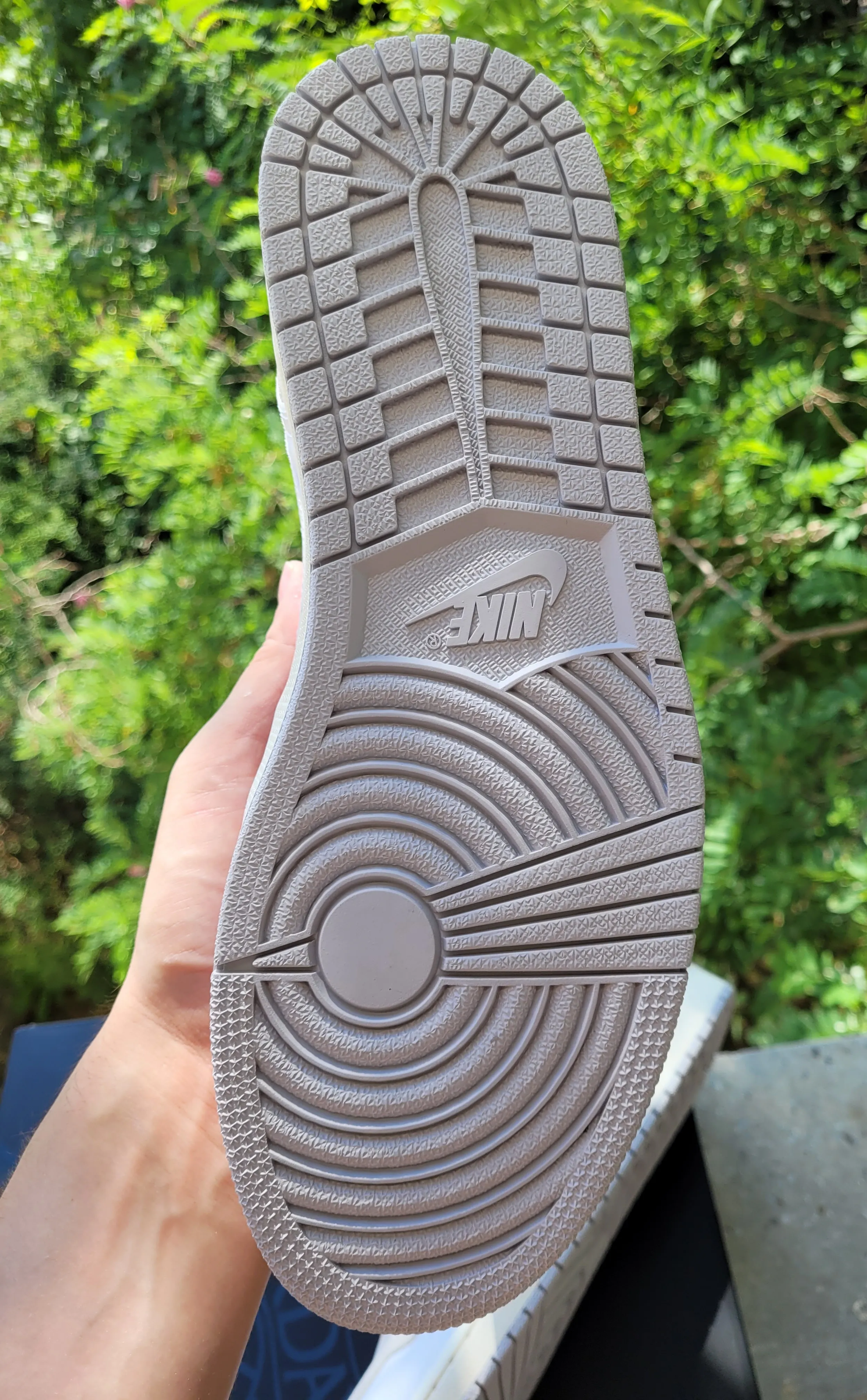 Air Jordan 1 Mid Inside Out - HypedRo